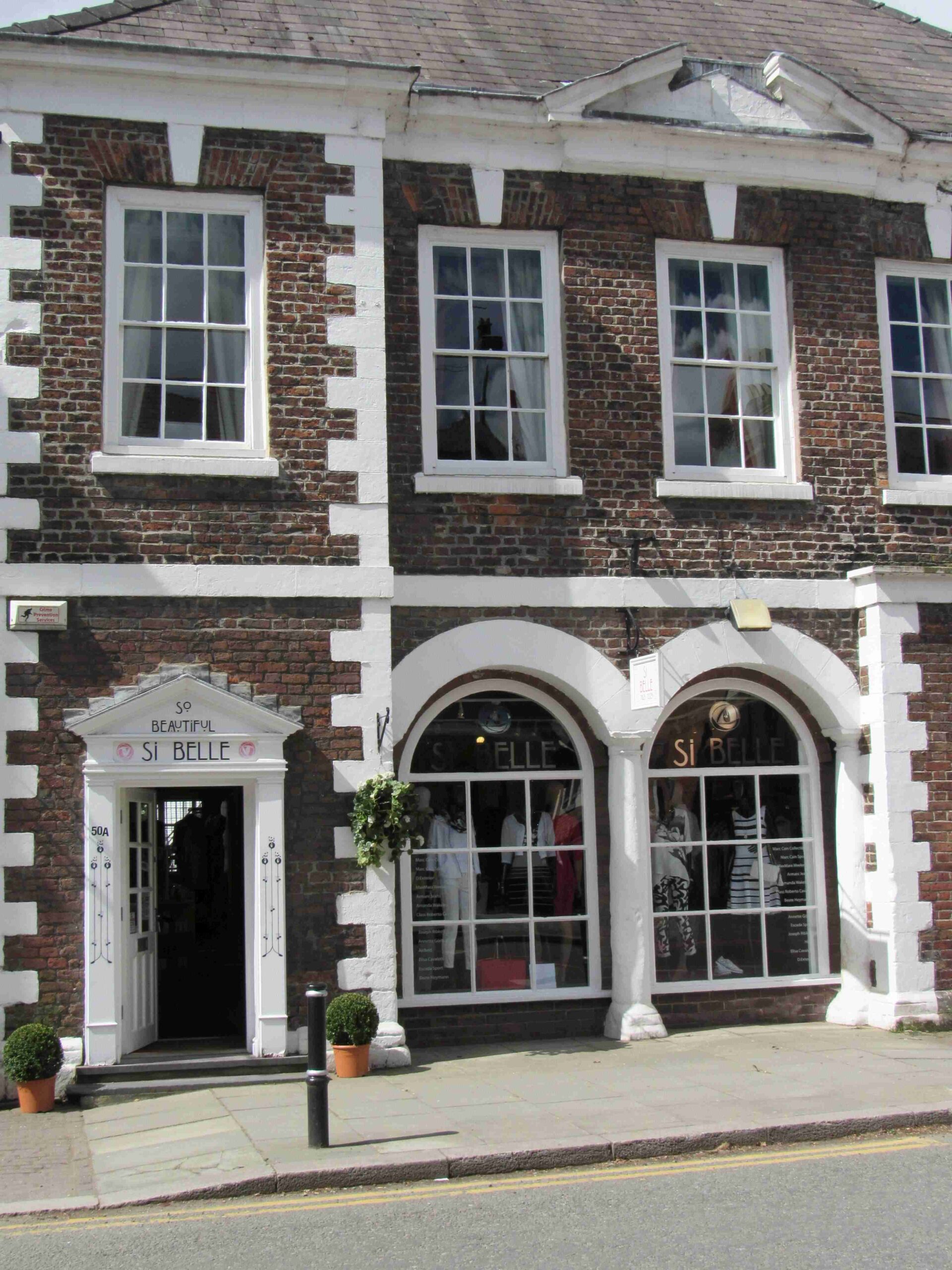 Si Belle – Experience Tarporley